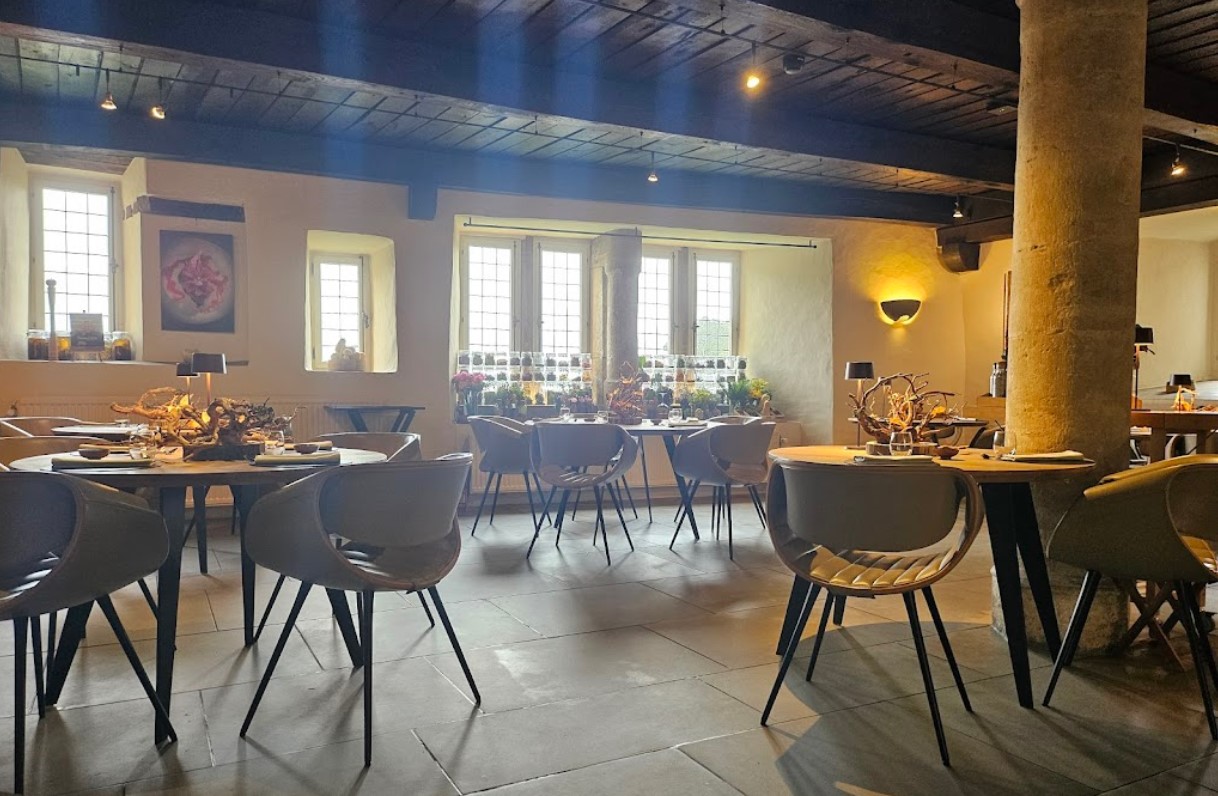 Best Restaurants in Luxembourg: Top 12 Dining Spots & Airport Taxis