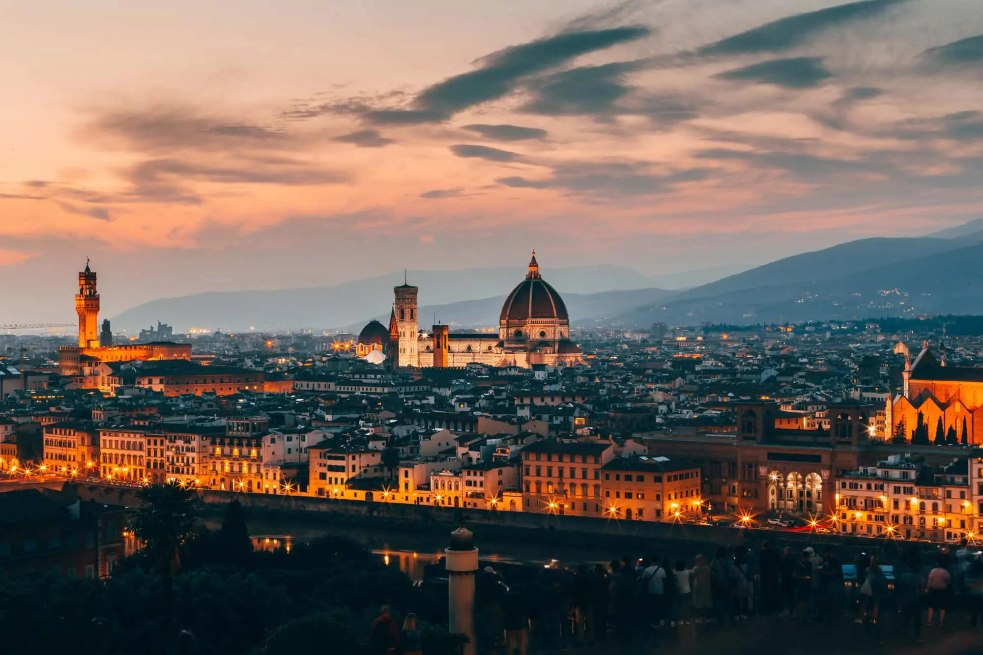 Discovering Florence: Navigate with Taxi Services